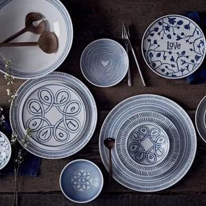 Ellen Degeneres | Other | Ellen Degeneres Blue Love Plates Royal ...